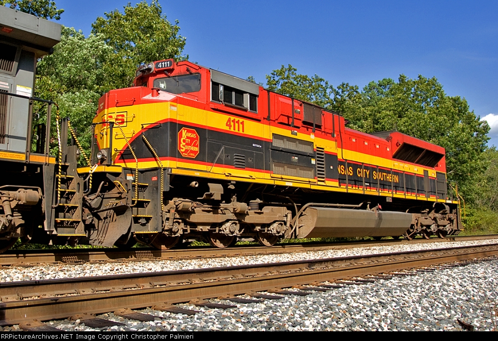 KCS 4111 on KCS E-SHKC-01